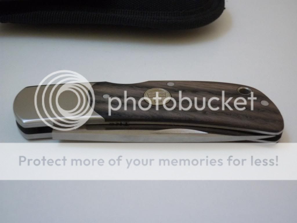 Cuchillos y navajas,un lugar de reunión - Fallkniven TK3 roble negro ...